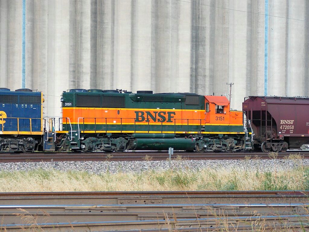 BNSF 3151